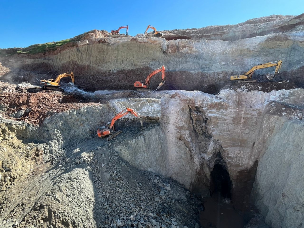 About Us - Mineral and Chemical Exports